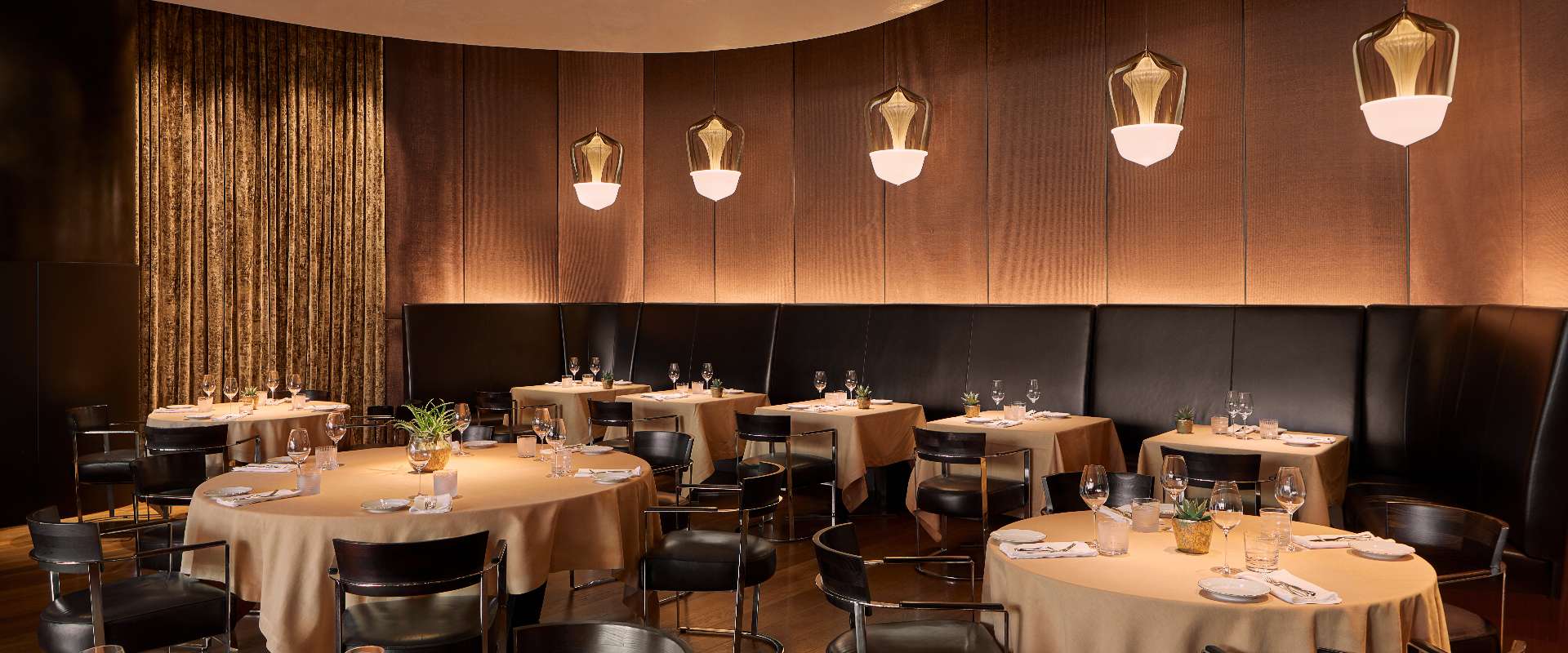Luxury Italian Restaurants near Duomo Milan | Bvlgari Hotel Milano