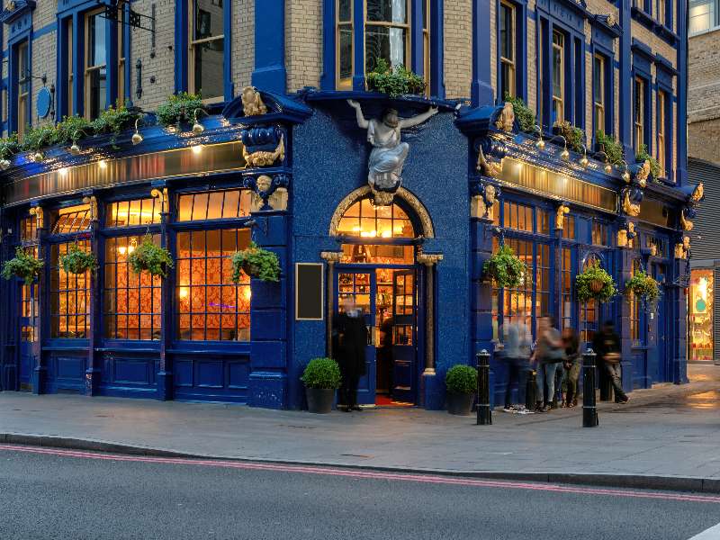 Luxury 5 star hotel in London | Bvlgari Hotel London