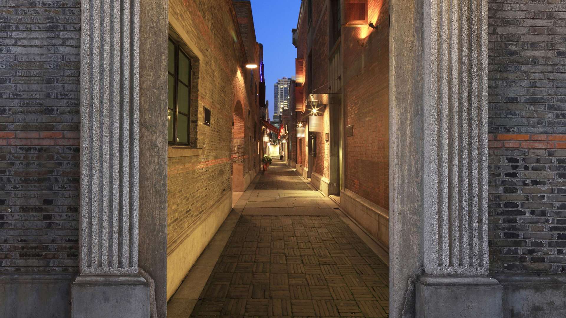 追溯石库门历史之旅 – 从新天地到复兴公园 | 上海宝格丽酒店