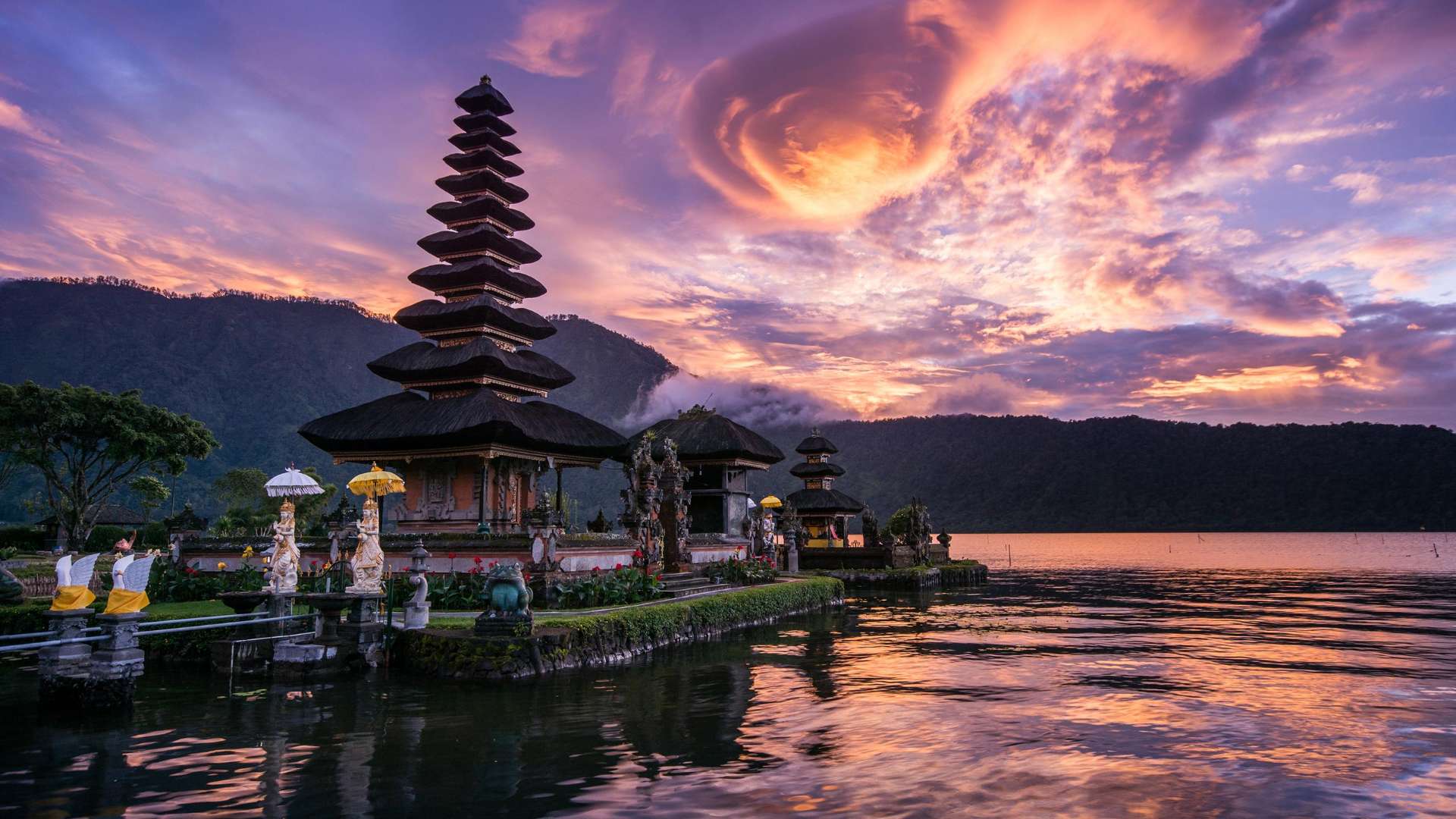 Bali’s Most Beautiful Temple is Suspended Over the Water | Bvlgari ...