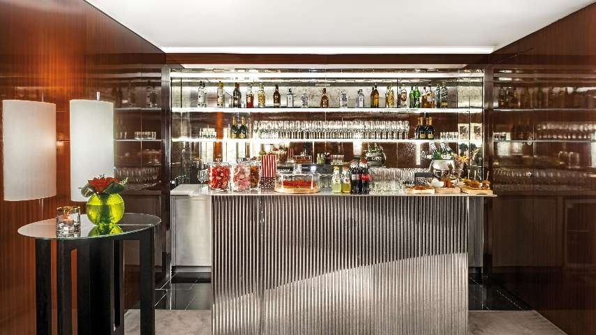 Private Cinema in London - Cinema Room for Rent London, Luxury Hotel ...